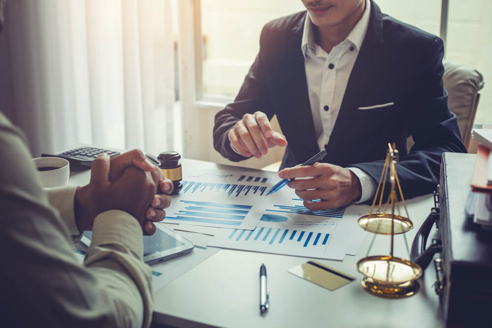 3 Tips on How to Handle Your Divorce at Work